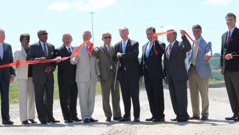 Interstate 22 Interchange Opens Completing Link to Memphis | WBHM 90.3