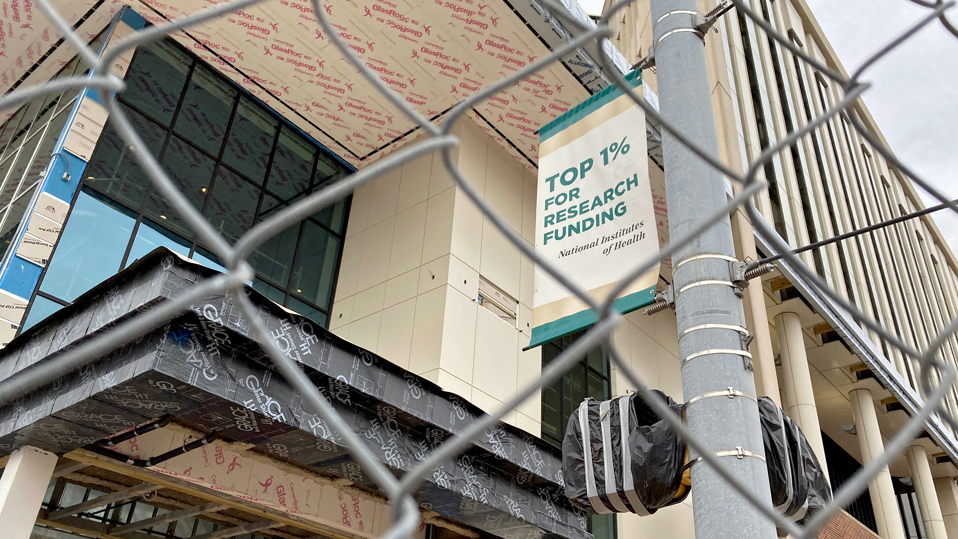 Cuts to NIH would cause economic harm across Alabama | WBHM 90.3